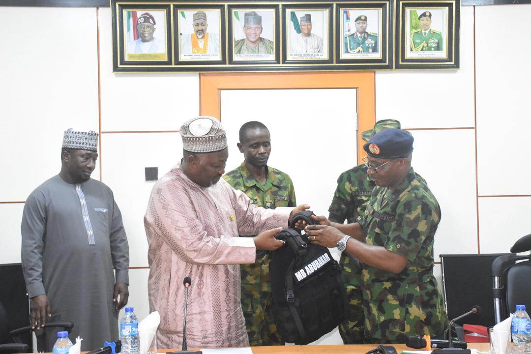 BADARU TOURS DICON, RESTATES FG’s COMMITMENT TO LOCAL PRODUCTION OF ...