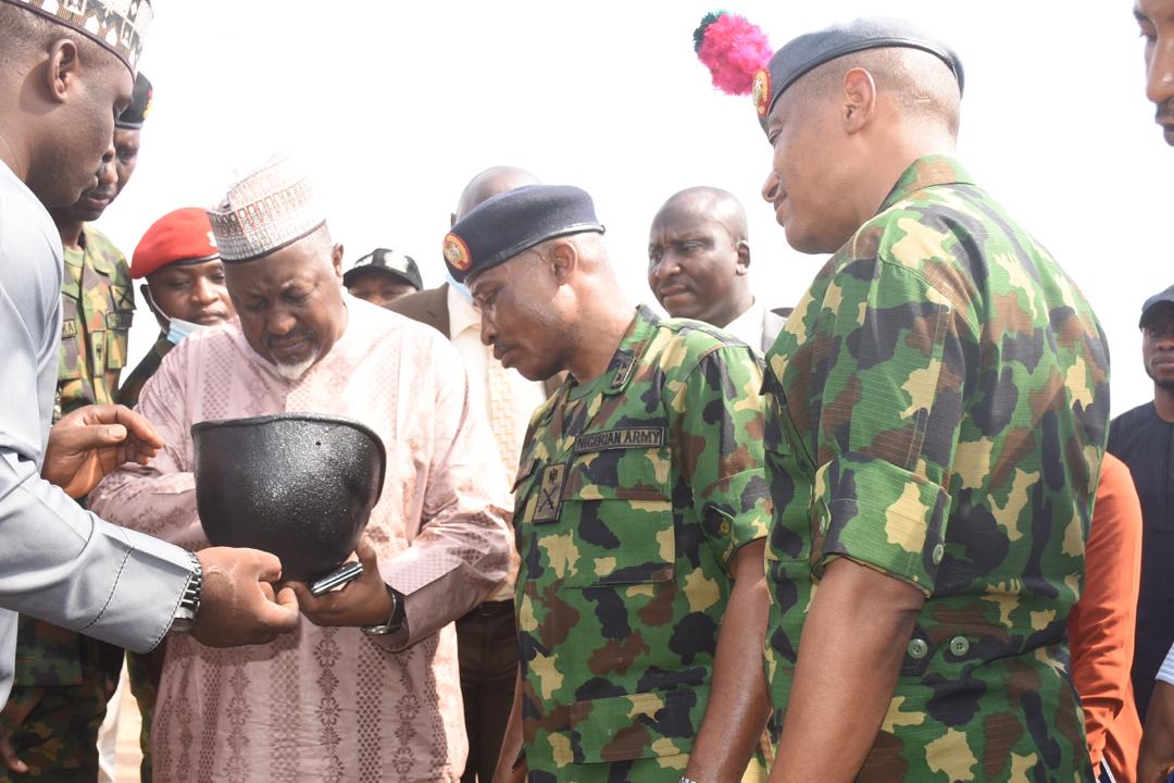 BADARU TOURS DICON, RESTATES FG’s COMMITMENT TO LOCAL PRODUCTION OF ...